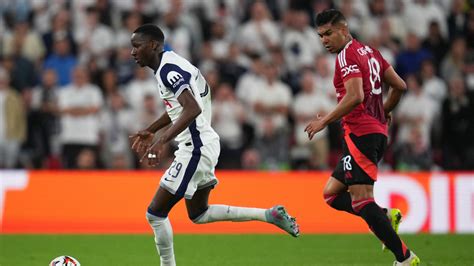 Football Un Ex Messin Remporte La Ligue Europa Lets Go Metz