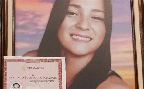 Ipn Entrega Título Post Mortem A Familia De Mari Chuy Grupo Milenio