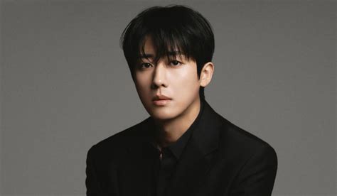 Popular Actor Addresses Rumors Of Feud With One Of The Biggest Korean