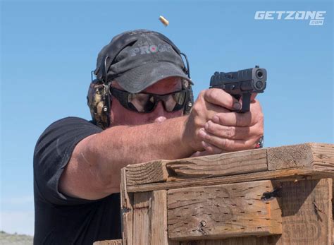 Beretta Apx Compact A True Working Pistol Getzone Com