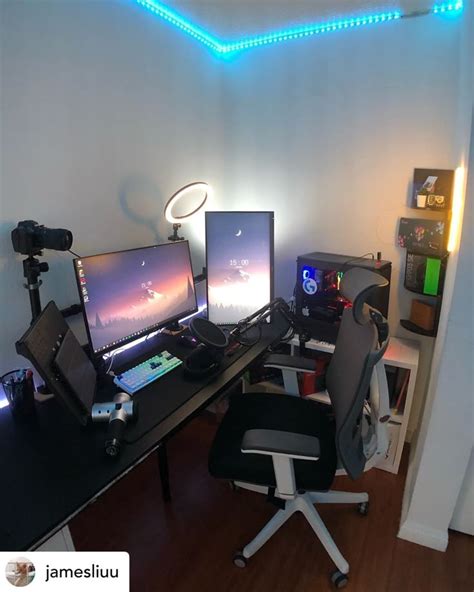 Ultimate Multi Monitor Desk Setup Autonomous Desk Setup Gaming Room Setup Home Office Setup