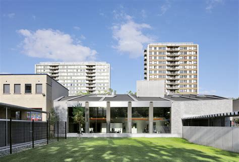 Bovenbouw Architectuur Creates Grey Brick Police Station In Antwerp