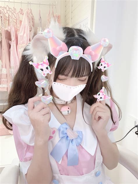 今日设定是粉粉嫩嫩软萌小女仆！快来get同款叭！美🐰xx 美图社区 美图秀秀