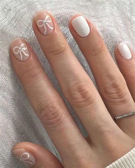 The Coquette Nail Trend Is Ramping Up—11 Designs I Love Who What Wear