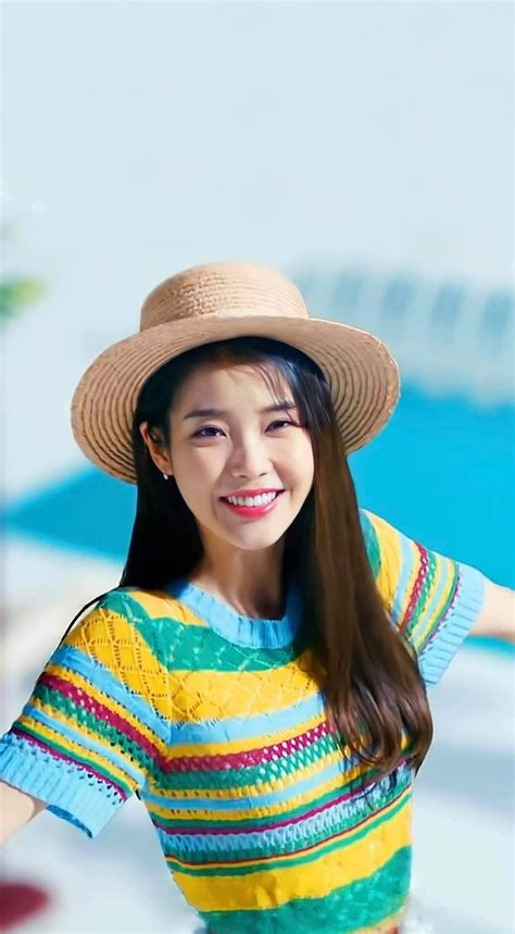 Pin By Paresh Prajapati On Iu Korean Actress Cute Korean Girl Iu Fashion Cute Korean