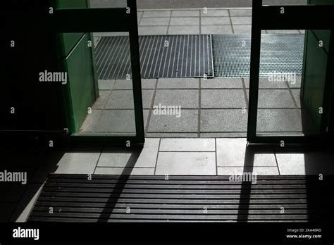 Shop Doors Open Automatic Doors In Building Transparent Flaps