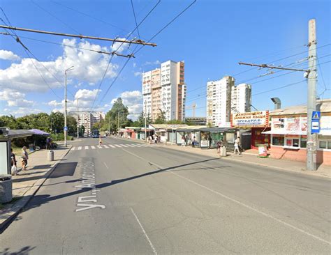 Опасна комбина Пиян и надрусан шокираха бургазлии на спирка в жк Меден рудник