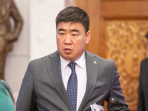 Ц Идэрбат ААН үүд нийгмийн даатгалын дарамтаас болж цалингаа ч нэмж чадахгүй байна