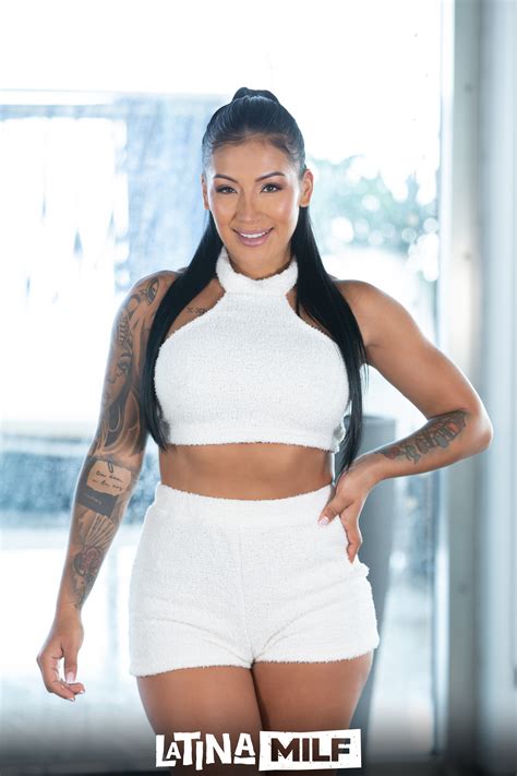 Mariana Martix Sex Influencer Mariana Martix Fucked By Her Assistant 019 Porn Pic Eporner