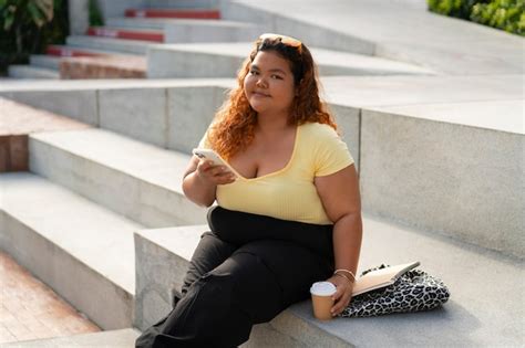 Premium Photo Side View Woman Posing Outdoors