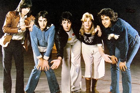 Download Paul Mccartney And Wings Band Promo Wallpaper