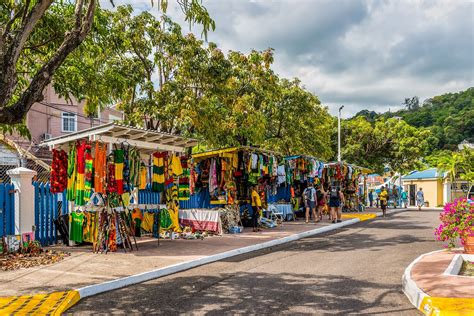 The 17 Best Souvenirs To Bring Back From Jamaica Beaches