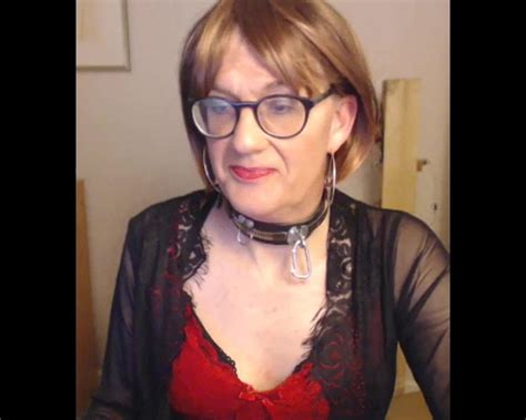 Sissy Trainiert In High Heels Zu Laufen German Shemale Domination Porn
