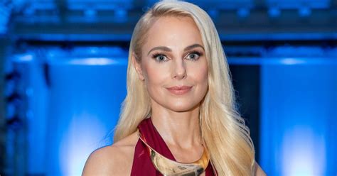 Premiere Am Opernball Schneider Gibt Exklusive Einblicke Weekendat