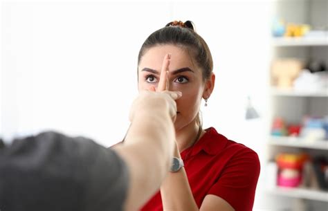 Premium Photo Pleasant Girl Does Psychologists Coordination Test