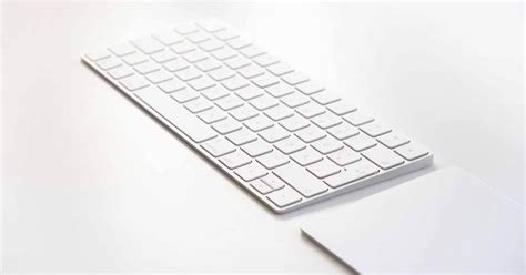 Клавиатура Magic Keyboard со встроенным Mac внутри, запатентованная Apple