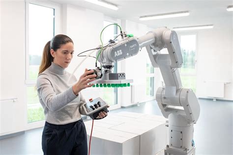 cobot based palletizing solutions automate and reduce costs with abb