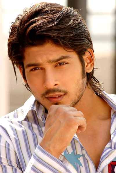 Siddharth Shukla Was Crowned Best Model Of The World After Beating 40 Aspirants From Across Asia