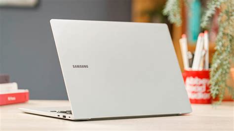 Samsung Galaxy Book Go Review: Go Buy A Different Laptop - Tech Advisor