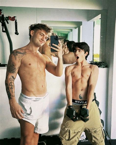 Barbie Tom Kaulitz Horimiya Gabes Doctor Strange Good Looking Men Im In Love Cristiano