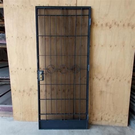 5622 screen door 2105 x 900 mm salvage enterprises pty ltd