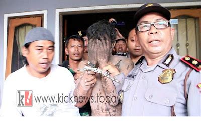 Ketahuan Ngintip Mahasiswi Mandi Remaja Asal Lombok Tengah Ini Dikepung Warga INFO BERITA