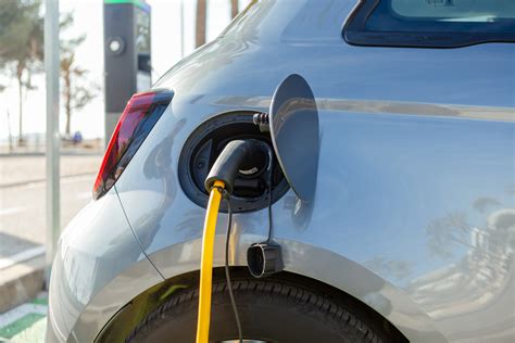 電気自動車（ev）の電気代はいくら？ガソリン車との比較も紹介 ｜【公式】エネワンでんき ｜ まいにち、地球にいいでんき。