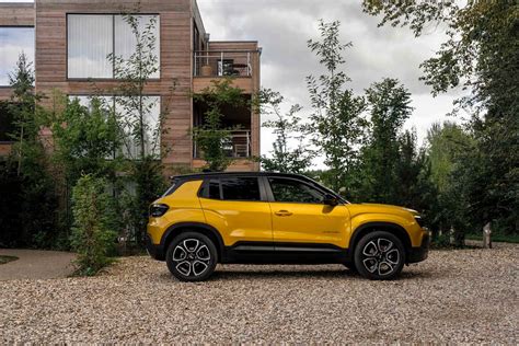 Jeep Avenger 2025 Review International First Drive Hyundai Kona