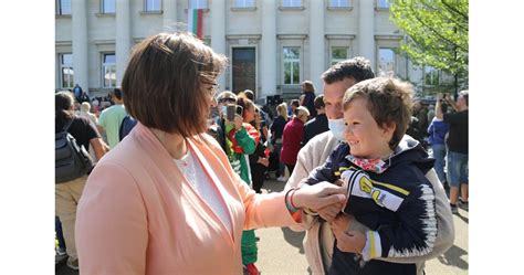 Корнелия Нинова Нека пазим чисти и святи езика културата и духовността