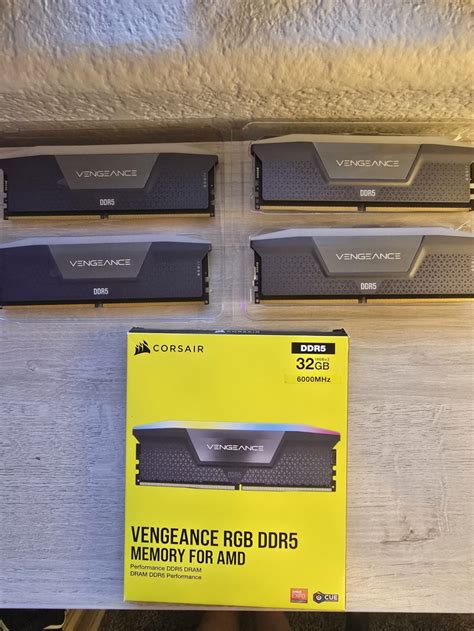 4 X 16 Gb Stick Of Ddr 5 Corsair Vengeance Jawa