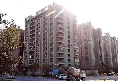 Dismissal Of Gala Haven Mgmt Committee Stayed