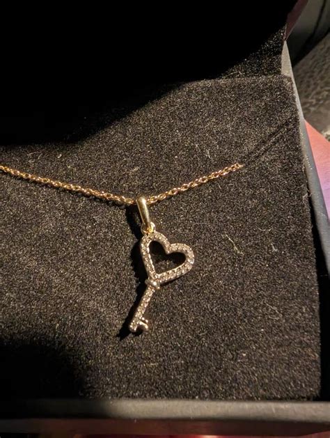Heart Key Necklace 120 Ct Tw Diamonds 10k Yellow Gold 18 Kay