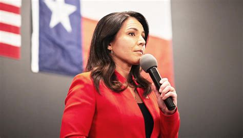 Commentary Tulsi Gabbard Didnt Leave Democratic Party The Party Left