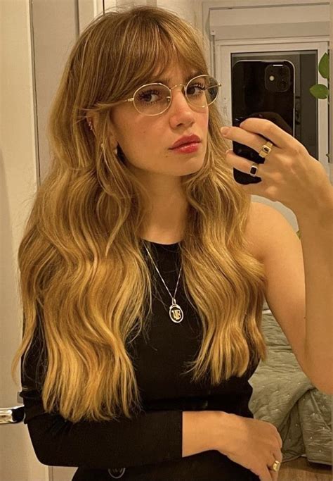 The Best 25 Shaggy Haircuts For Women Detailed Gallery Heartafact