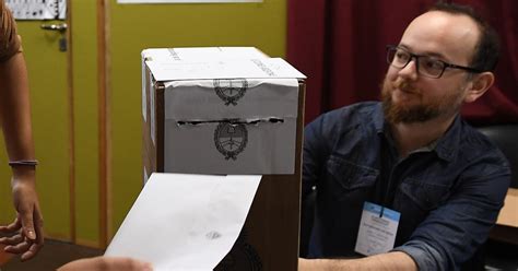 Balotaje 2023 ¿cómo Pueden Votar Los Argentinos En El Exterior Infobae