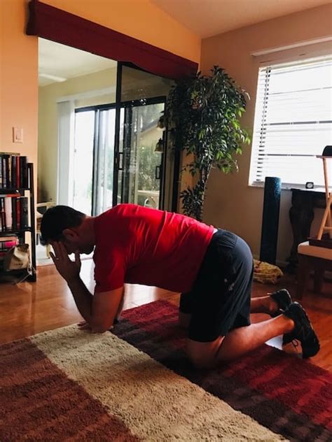 Do This Quick Warm Up Before Strength Training