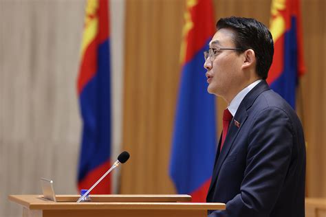 Агаарын бохирдлыг бууруулах чиглэлээр авч хэрэгжүүлж буй арга хэмжээний талаар танилцууллаа