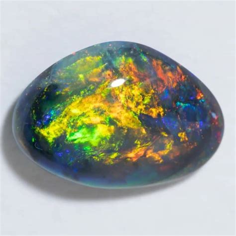Black Opal Crystal Its Meaning Healing Properties And Uses
