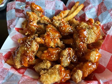 Korean Restaurant In West Des Moines With Crispy Fried Chicken