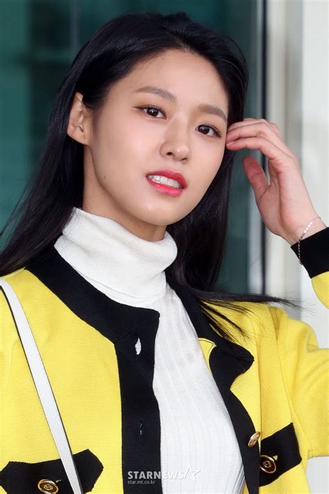 포토]설현 밀라노 분위기 여신 스타뉴스