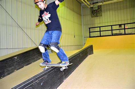 Iqaluit Skateboard Camp Teaches Perseverance