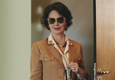 Me Identifico Com Senna Diz Gabriel Leone Que Interpreta O Piloto Em Série Da Netflix Exame