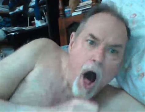 Exposed BAITED Daddy With BAD INTERNET Being HORNY ThisVid Com