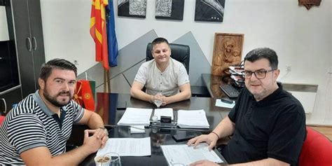 Зголемување на платата на вработените во општина Македонска Каменица и ЈП Камена Река