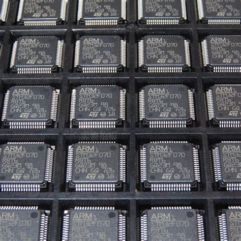 智信新原装stm32 stm32f070集成电路闪存32位微控制器stm32f070rbt6集成电路芯片