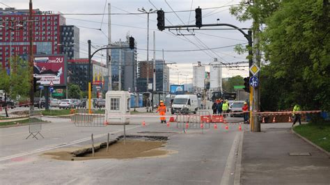 Как се стигна до отварянето на голямата дупка в локалното на „Цариградско шосе” в София Nova