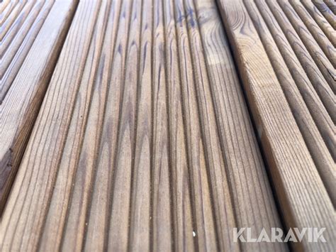 Klaravik Auktioner Rillad Trall 28x95 Värmebehandlad
