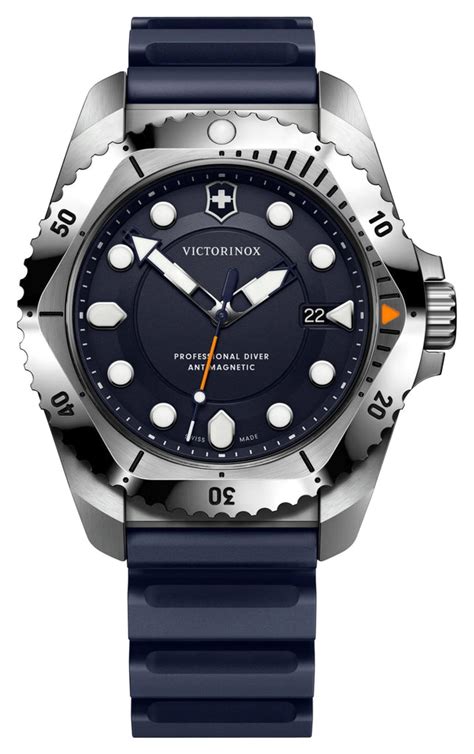 Victorinox Swiss Army Dive Pro Stainless Steel Blue Dial Blue Rubber S