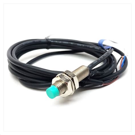 Sensor Inductivo Mm Largo Mm Sensado Mm Saliente Vcd Pnp No Cable Mts Eyt