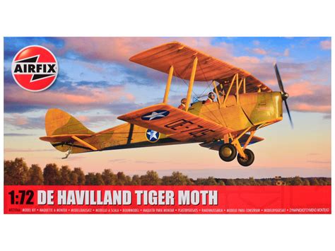Level 2 Model Kit De Havilland Tiger Moth Aircraft With 2 Scheme